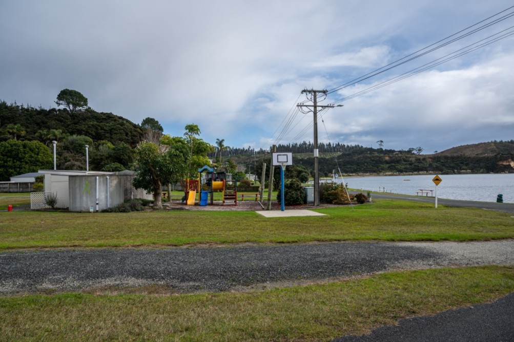 Pouto Camping - Kellys Bay Campground | Book Coastal Camping at Kaipara ...